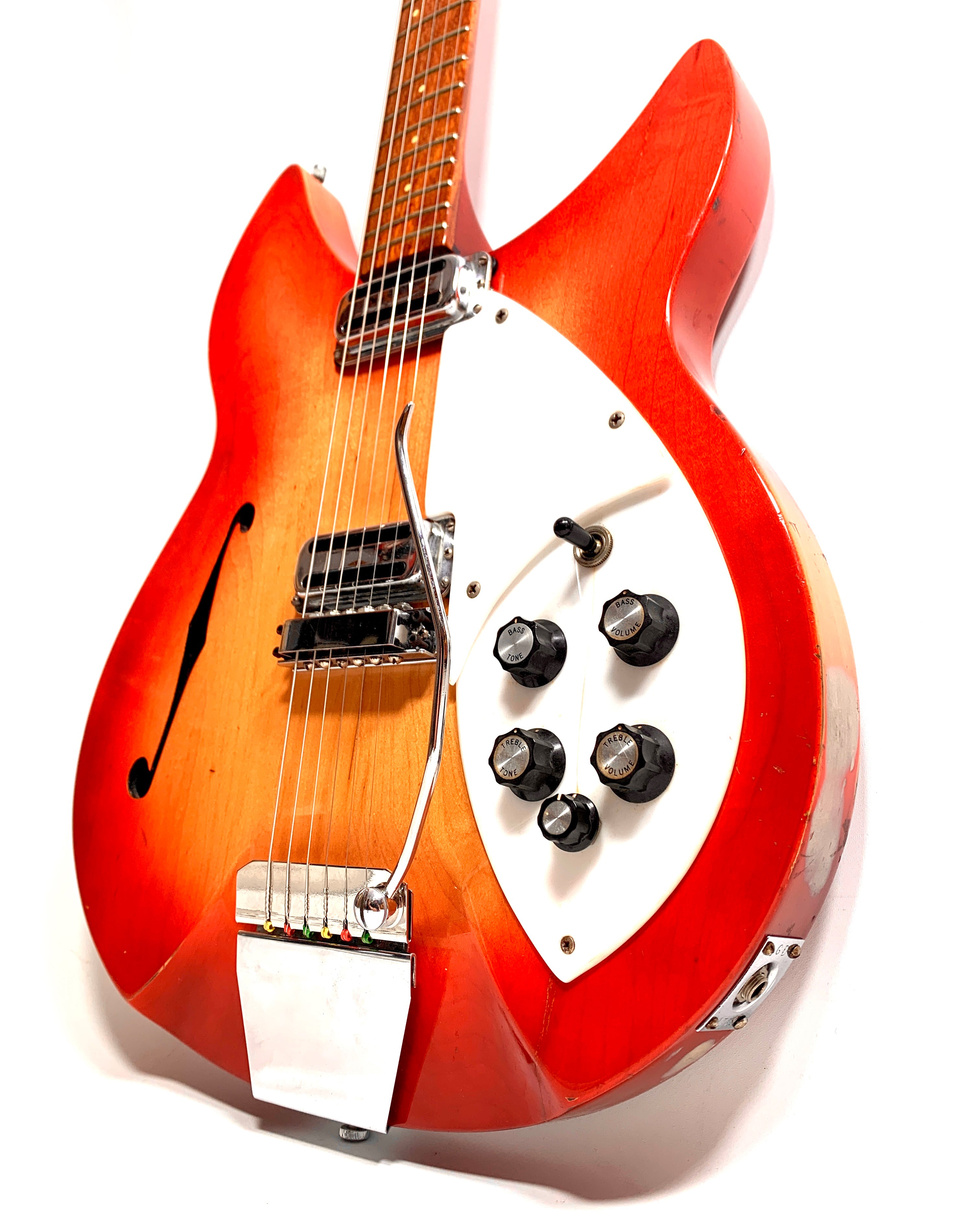 Rickenbacker 335 Rose Morris 1997 Fireglo de 1967 – L'instrumenterie
