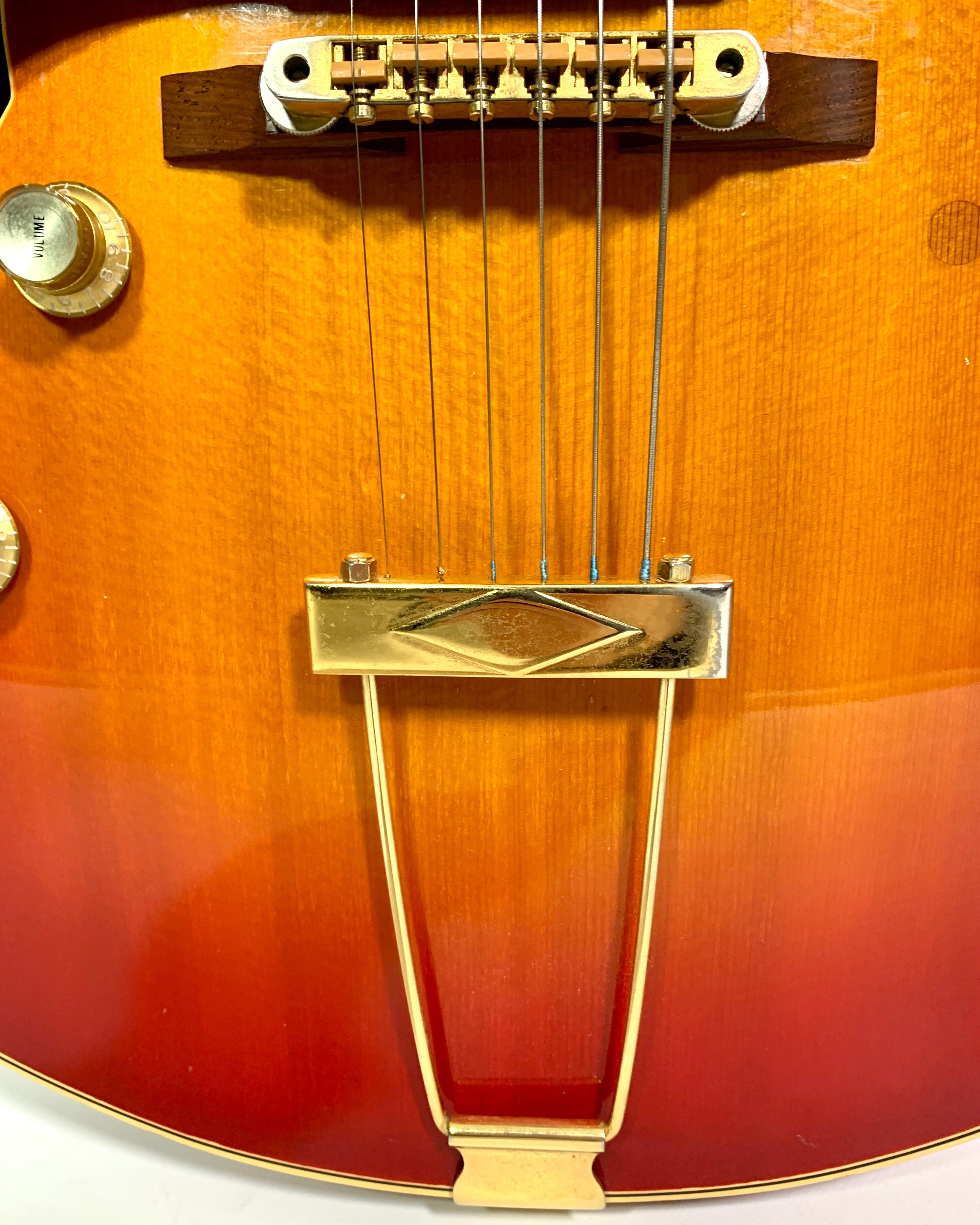 1964 Gibson Barney Kessel Custom Modified Left Handed – L'instrumenterie